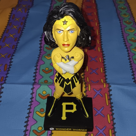 DC Comics | Other | Pittsburgh Pirates Wonder Woman Dc Comics ...